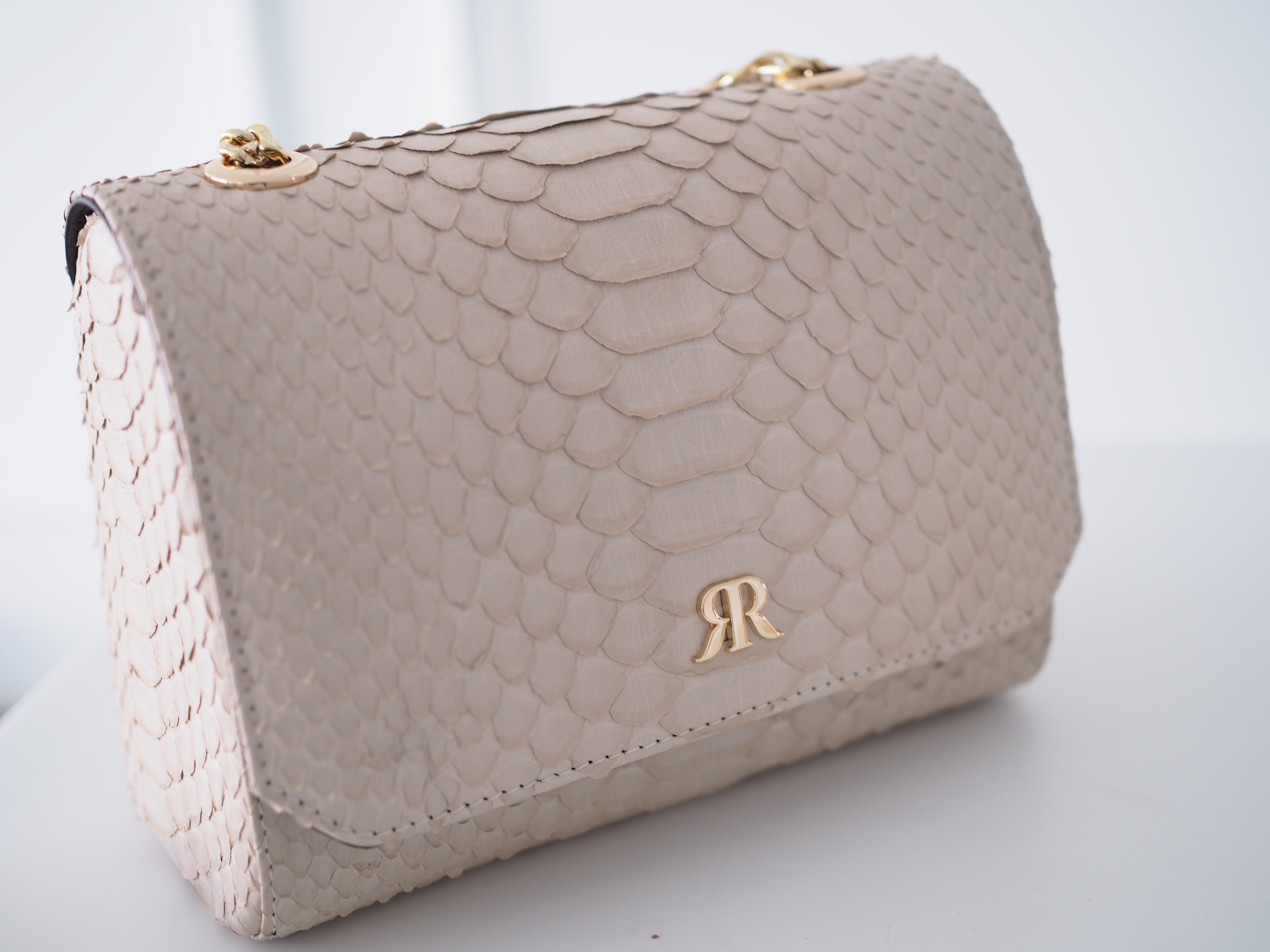 CHRIS PYTHON BEIGE – REVERRY